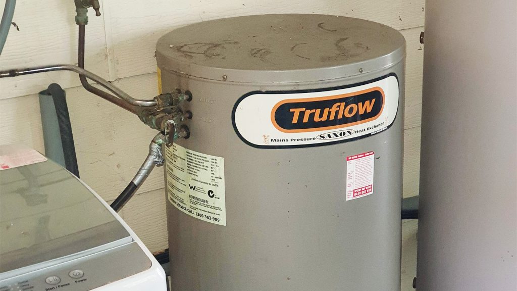How To Maintain and Repair A Saxon Hot Water System | Beenleigh ...